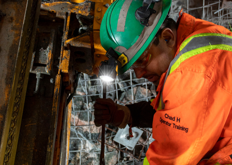 Customer Support French - MacLean Engineering